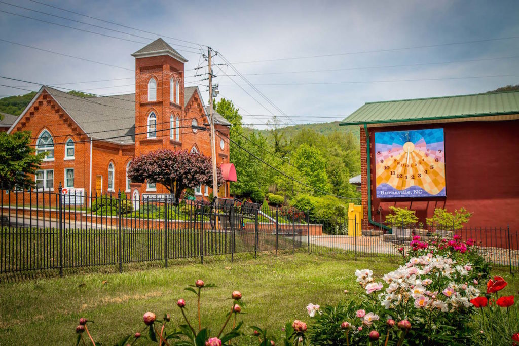The 15 Best Things to Do in Burnsville NC