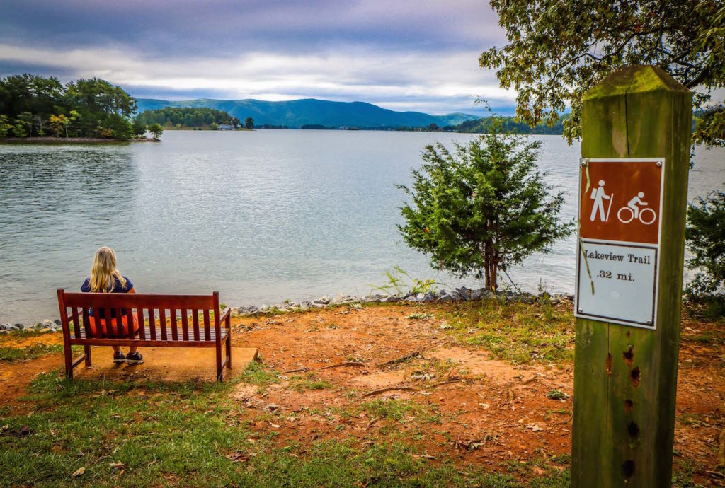The 15 Best Lakes in the Virginia Mountains to Visit