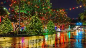 The 15 Best Places to See Christmas Lights in North Carolina (2025-2026)