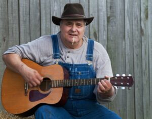 What is Bluegrass? The History & Evolution of Appalachian Music