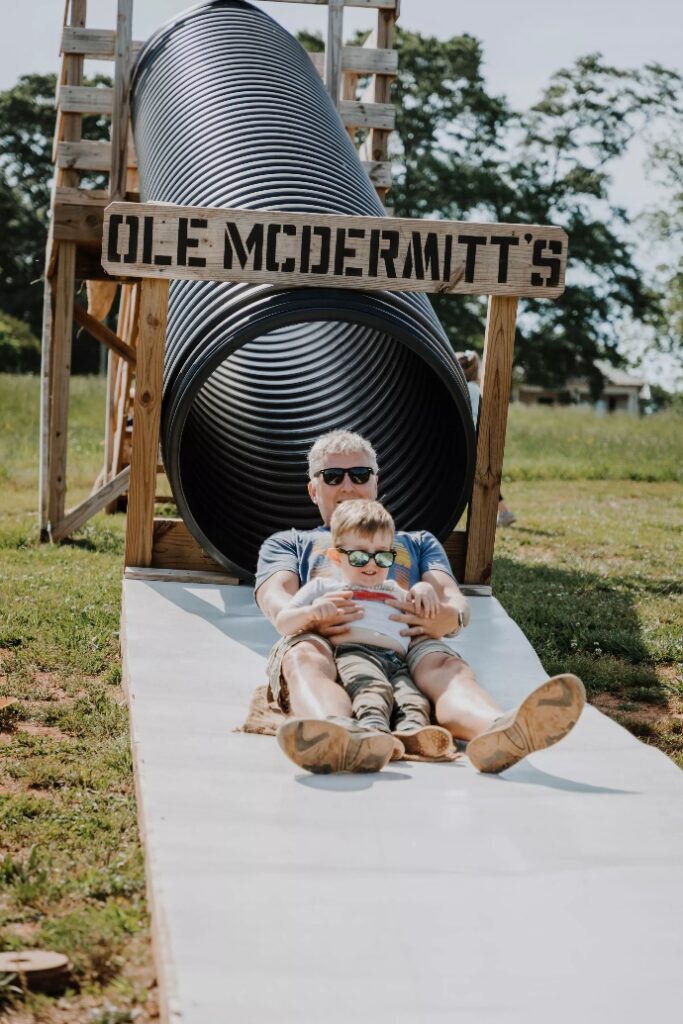 The 20 Best Corn Mazes in Georgia (Haunted Mazes, Kids Mazes & More)