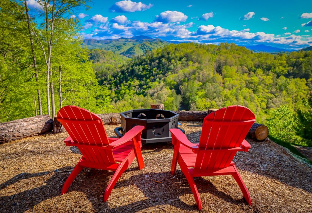 The 10 Best Things To Do in Hot Springs NC