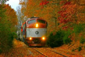 The 10 Best Scenic Train Rides in Tennessee - Blue Ridge Mountains ...