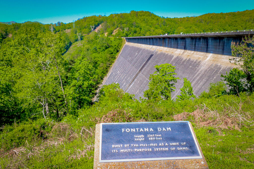 Exploring the Fontana Dam and Visitors Center on Lake Fontana NC - Blue ...