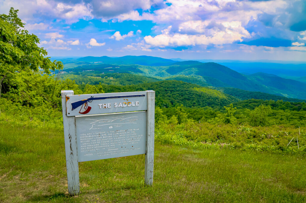 The 20 Best Blue Ridge Parkway Overlooks in Virginia - Blue Ridge ...