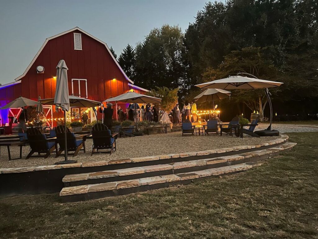 Visiting Tiger Mountain Vineyards in Tiger GA - Blue Ridge Mountains ...