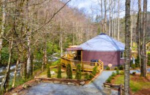 The 15 Best Places for Glamping in the Blue Ridge Mountains (GA, NC, TN ...
