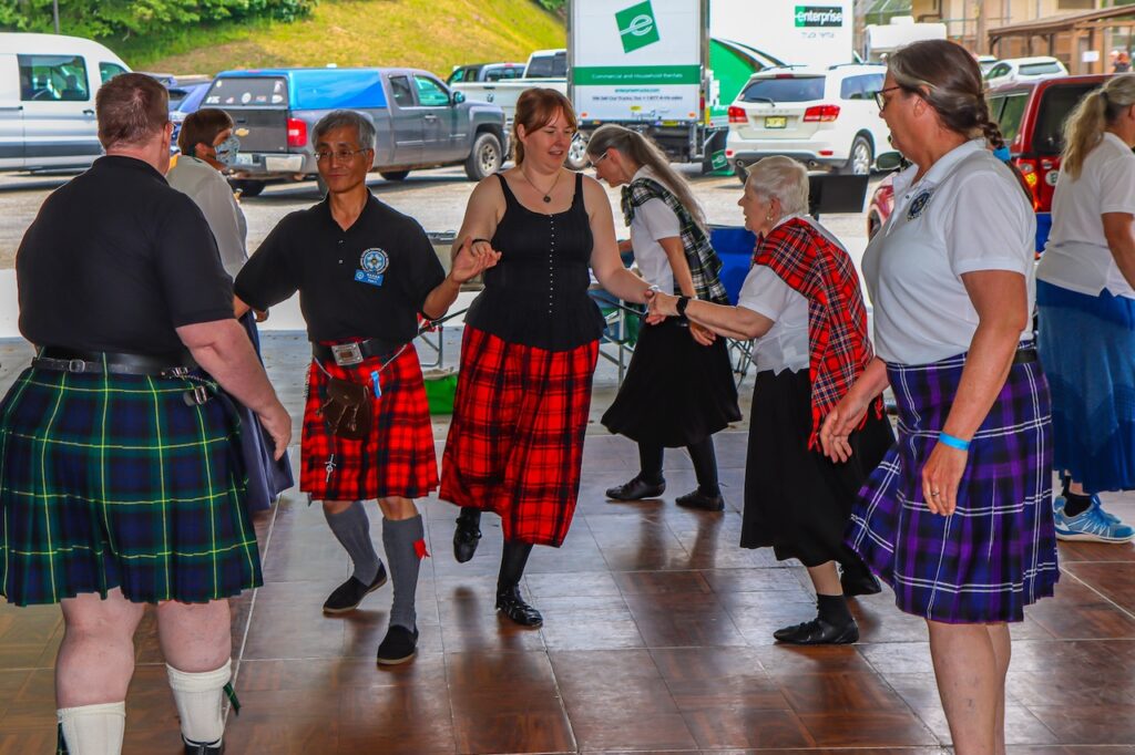 Visiting the Georgia Mountain Scottish Festival in Hiawassee GA - Blue ...